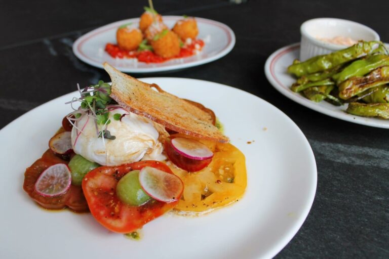 The 10 Best Places To Eat Steak in the Boston Area