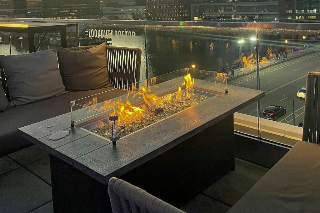 The 10 Best Rooftop Bars in the Boston Area