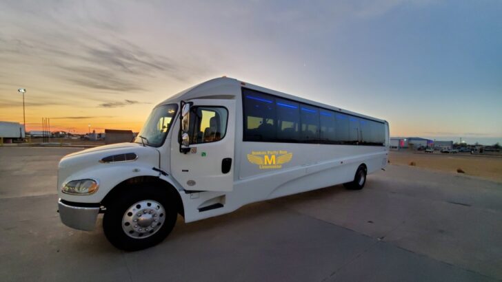 The 10 Best Party Buses in the Boston Area
